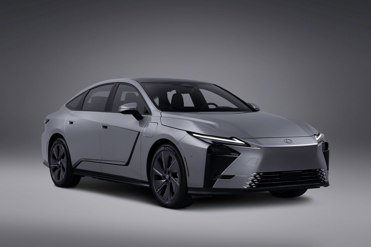 REIMAGINING THE LUXURY SEDAN: THE ALL-NEW 2026 LEXUS ES Apr 23, 2025